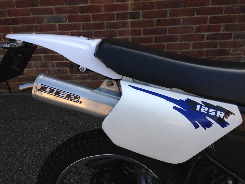 Yamaha DT DTR 125 200 1988-2004 Decals Graphics Sticker Kit All Colours ...